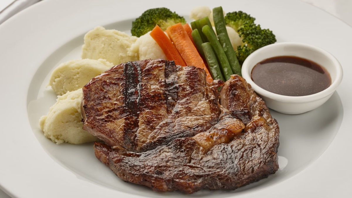 Perfect Side Dishes for Pork: 10 Best Combinations